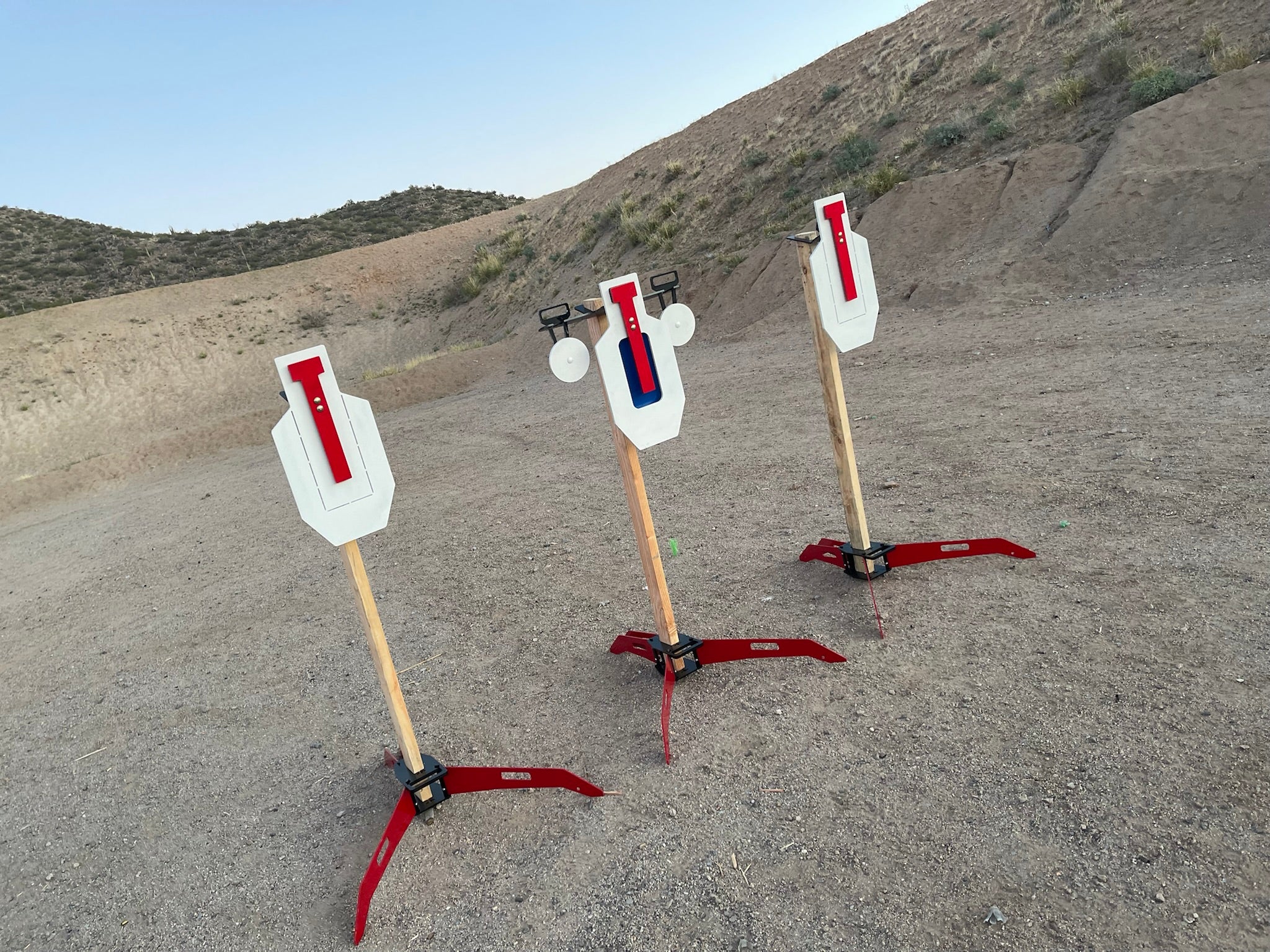 Direct Hit Target Light Weight Folding Target Stand - 4 Leg For 2x4 Po ...